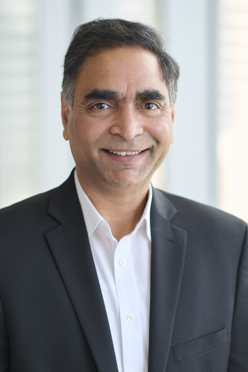 Team – Diversis Capital